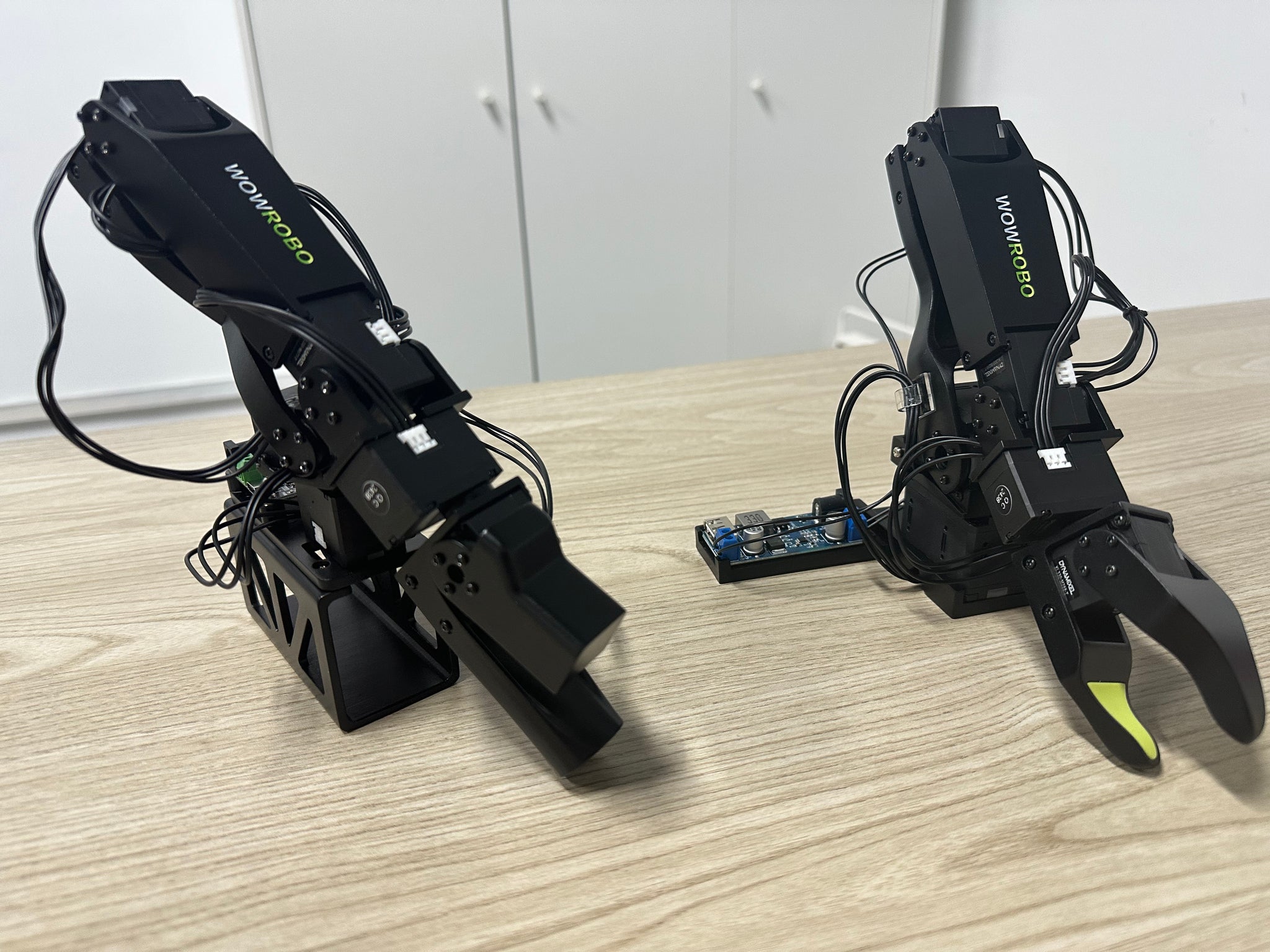WowRobo TwinArm Robotic Arm Set, Inspired by Koch V1.1 – WowRobo Robotics